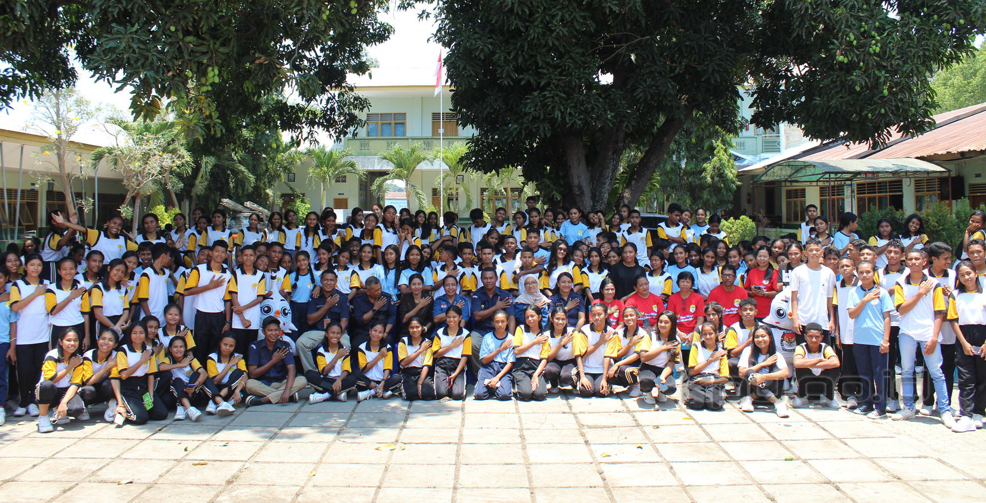 KPU Sikka Gelar Simulasi Pemungutan Suara Pemilu Bersama Pemilih Pemula - KPU